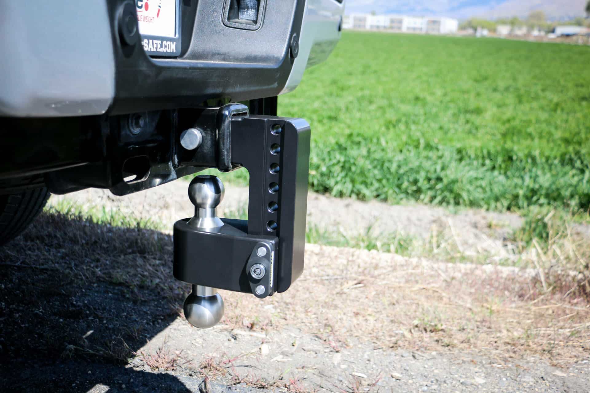 Weigh Safe 180° Hitch | Weigh Safe Inc.
