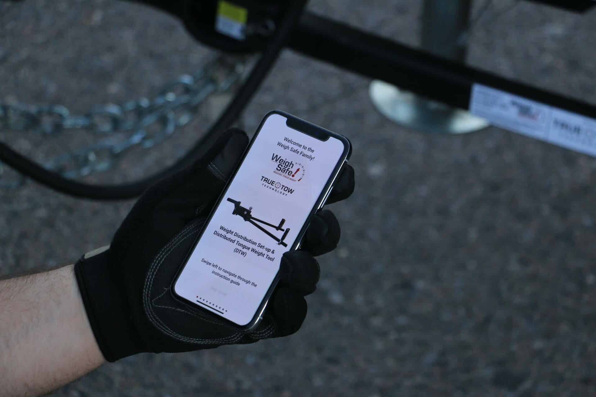 How Do Weight Distributing Hitches Work | Blog | Weigh Safe