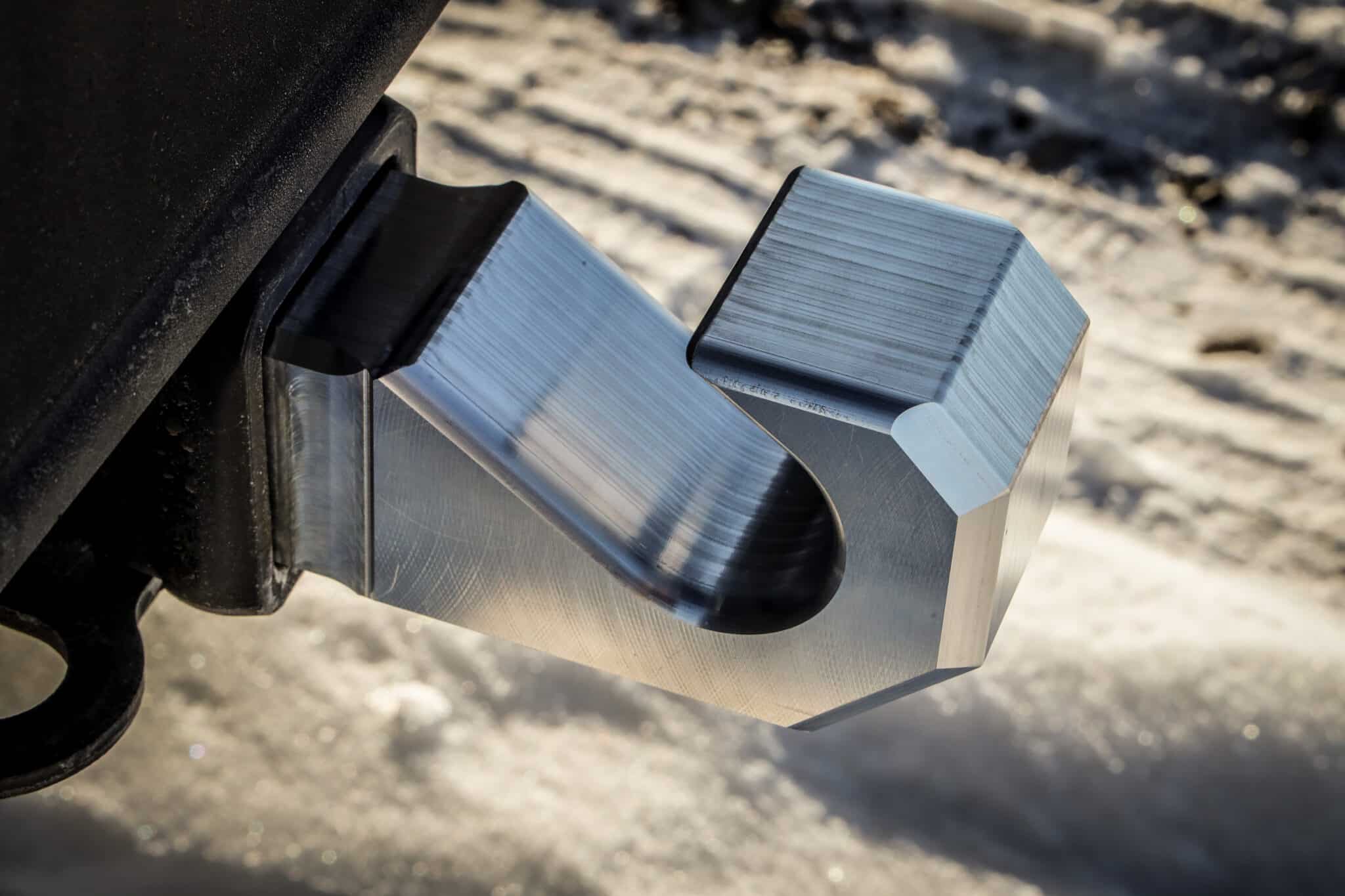 Tow Hitch Recovery Hooks | Weigh Safe