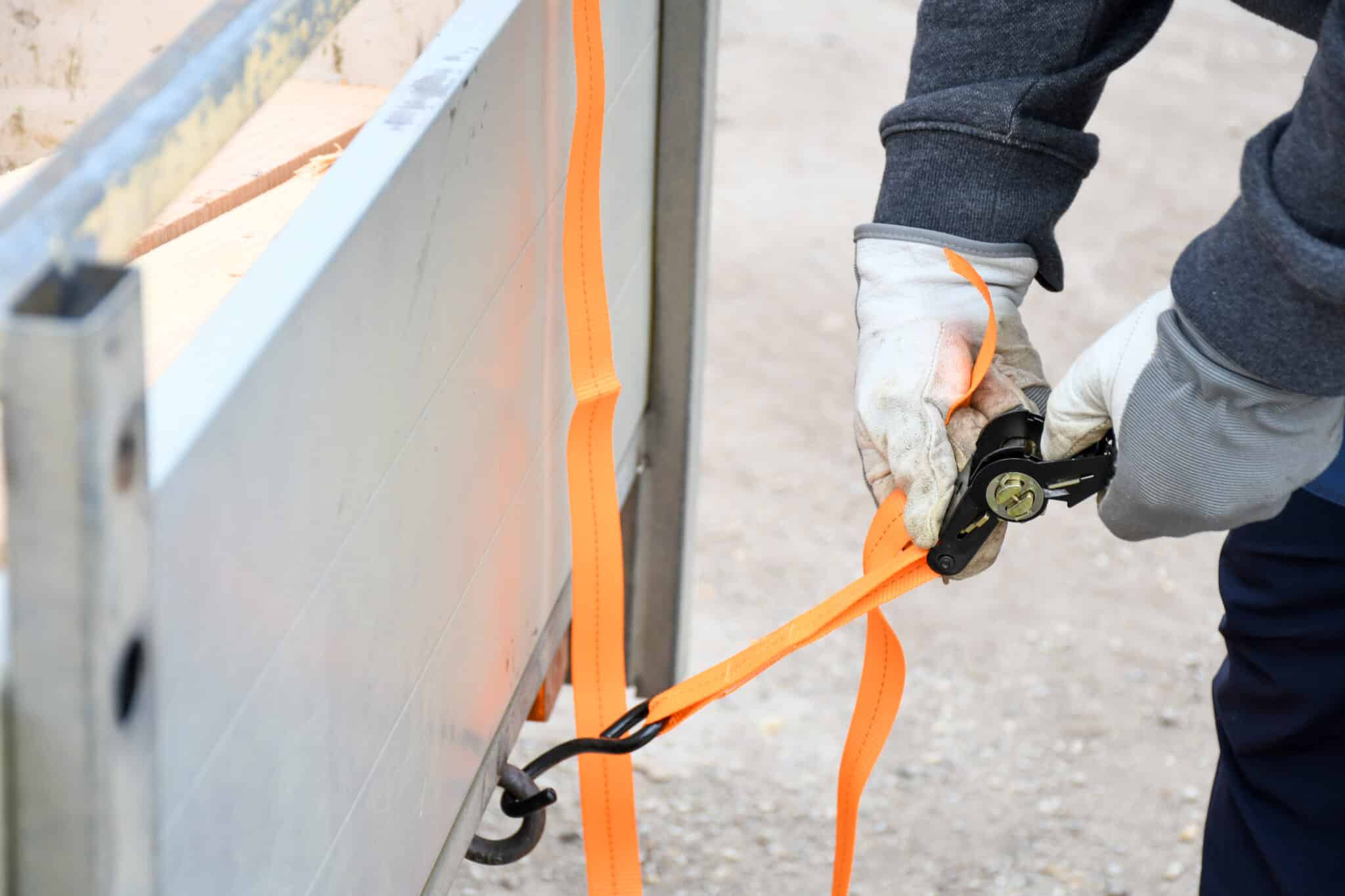 The Ultimate Guide to Expertly Securing Your Load with Tie Downs ...